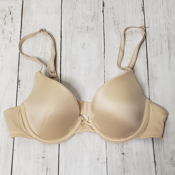 Maidenform | Intimates & Sleepwear | Maidenform Bra Comfort Devotion ...